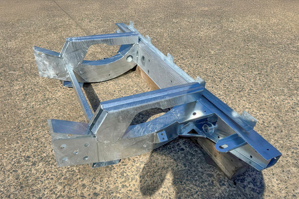 Defender 110 or 130 Td5/Puma Rear Crossmember with 700mm Extensions ...