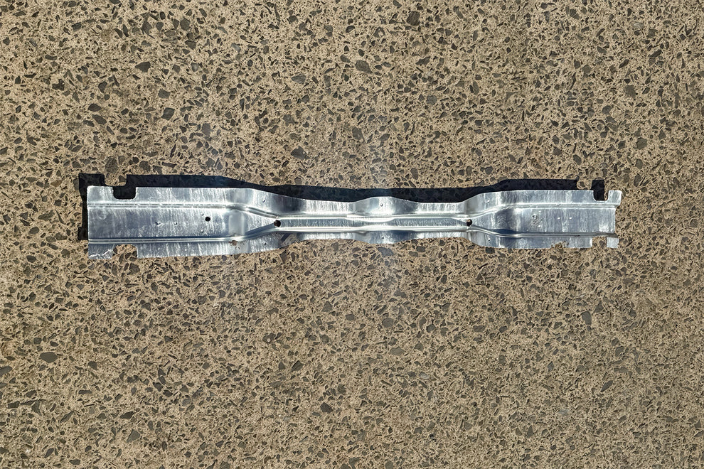 Galvanised Rear Tub Crossmember for Defender & Series 2/3 – ShielderChassis